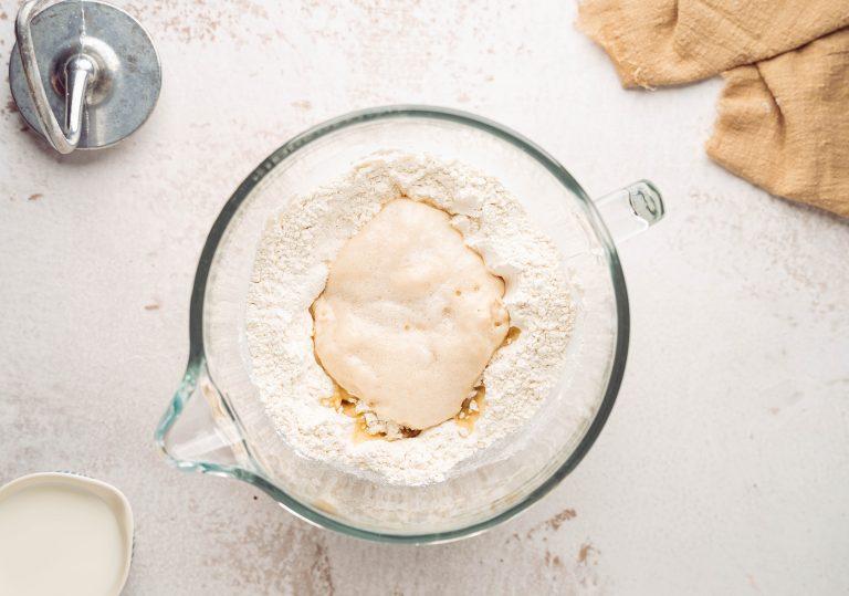 Authentic Choereg Recipe (Iraqi Style Sweet Bread)